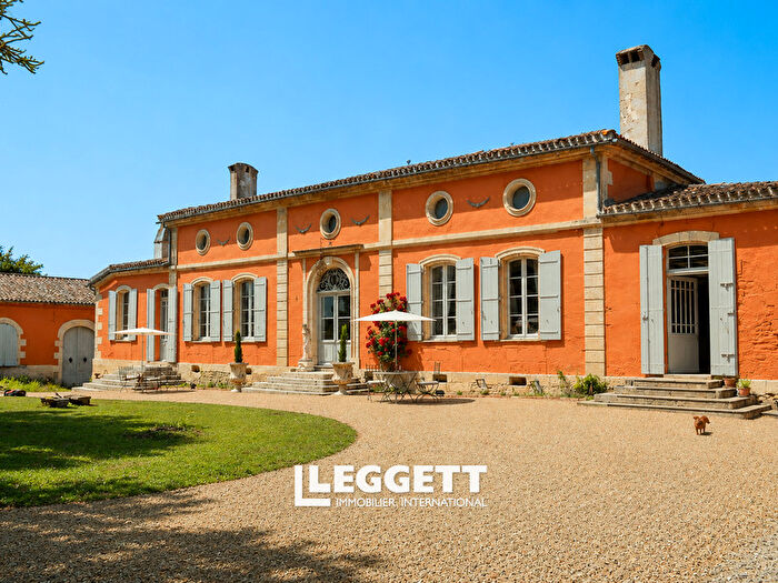 Maison 10 pièces à vendre - Saint-Ciers-sur-Gironde