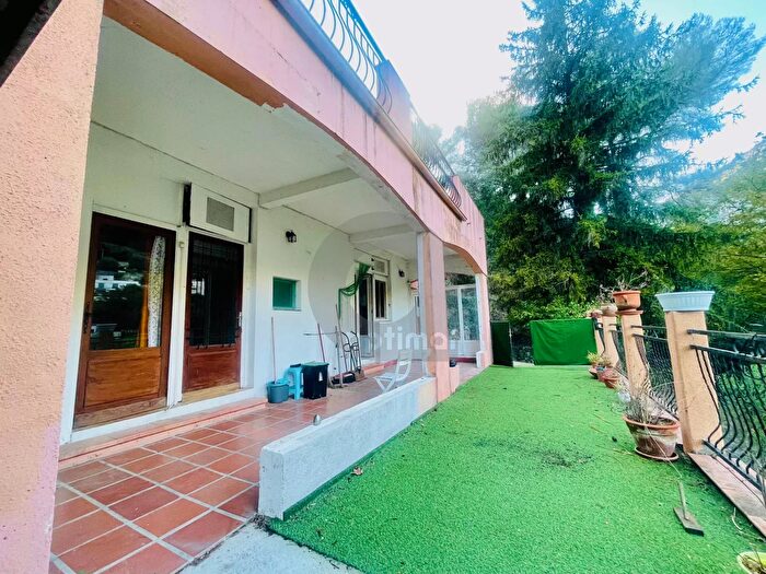 Maison à vendre - Gorbio - 7 pièces - 5 chambres