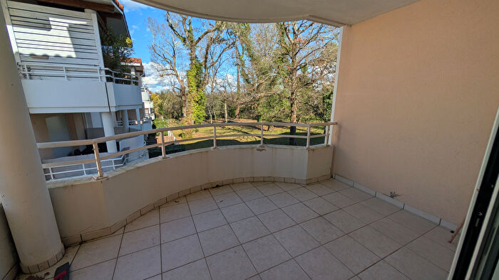 Appartement à louer - Saint-Pierre-du-Mont - 2 pièces - 1 chambre