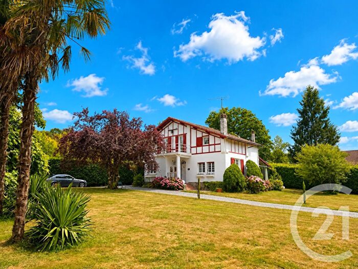 Maison 6 pièces à vendre à Orthez