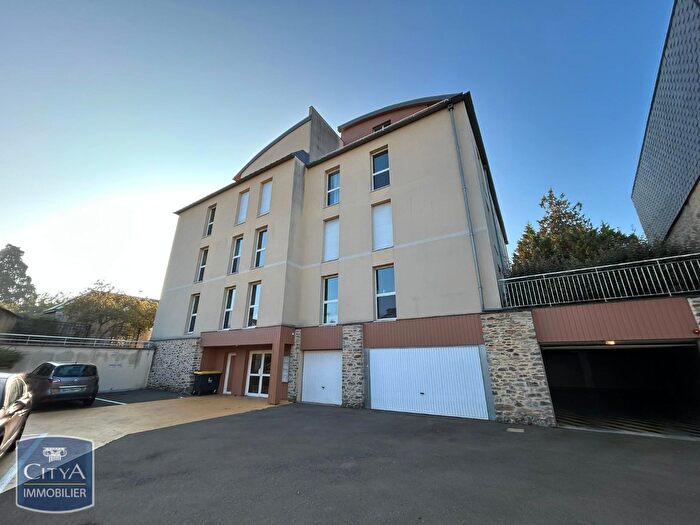 Appartement 3 pièces à Laval, Les Fourches, à louer
