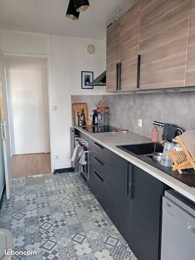 Clairmarais-Charles Arnould, Reims - Appartement 4 pièces à louer