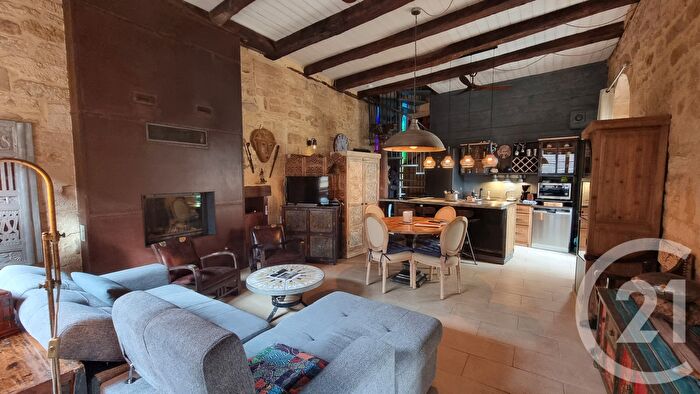 Maison à vendre - Sarlat-la-Canéda - 5 pièces - 2 chambres