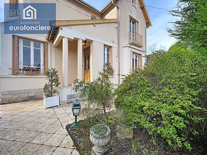 Maison à vendre - Troyes, Saint-Martin - 10 pièces - 4 chambres