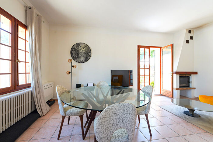 Maison 4 pièces à Aix-en-Provence, Pont de l'Arc, à vendre