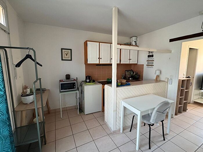 Appartement à louer - Feucherolles - 2 pièces - 1 chambre