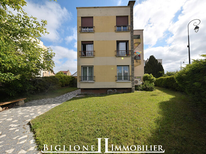 Appartement à vendre - Chelles, Chelles Sud, Grande Prairie, Bords de Marne - 3 pièces - 2 chambres