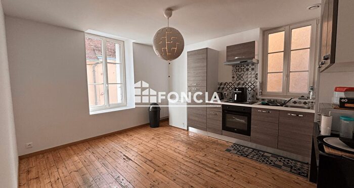 Maison à vendre - Beaumont-sur-Sarthe - 6 pièces - 3 chambres