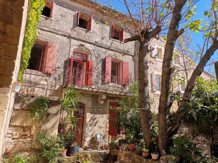 Maisons à vendre et appartements à louer - 1