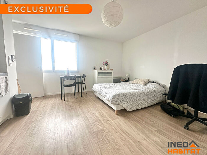 Appartement à vendre - Quartiers Centre, Alphonse Guérin - 1 pièce