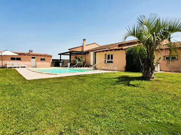 Maison à vendre - Saint-Étienne-du-Grès - 7 pièces - 3 chambres