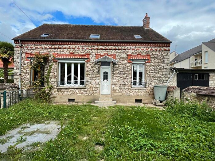 Nemours, Hauteurs du Loing - Maison 6 pièces à vendre