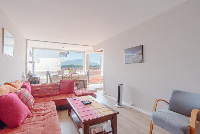 Appartement 3 pièces à Saint-Jean-de-Luz, Centre-ville, à vendre