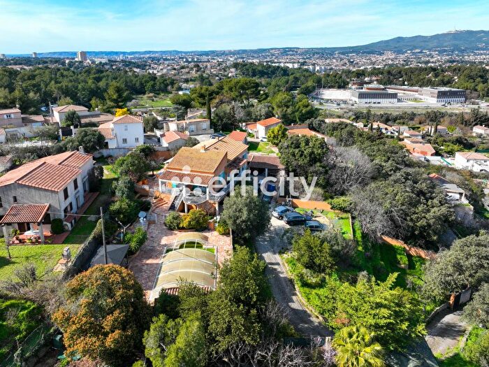 Maison à vendre - Allauch, Fontvieille, Golf, Route dEnco de Botte - 7 pièces - 4 chambres