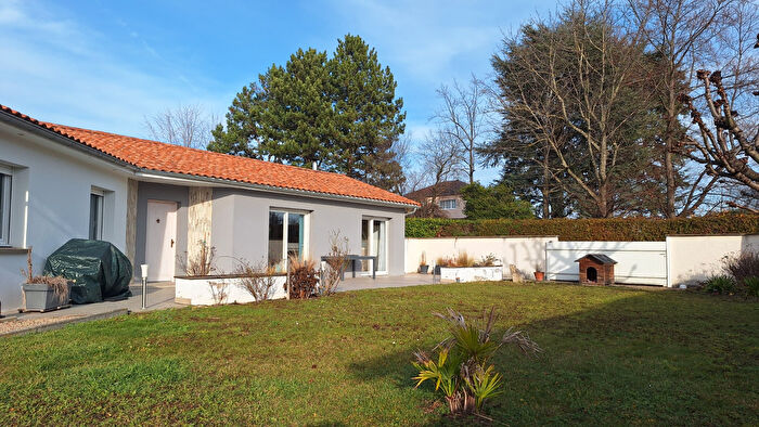 Maison à vendre - Pont-du-Château - 5 pièces - 4 chambres