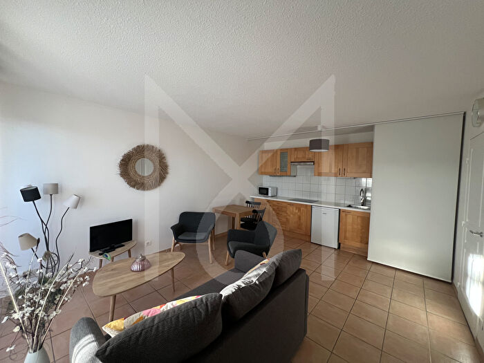 Appartement à louer - Aix-en-Provence, Puyricard, Célony - 2 pièces - 1 chambre