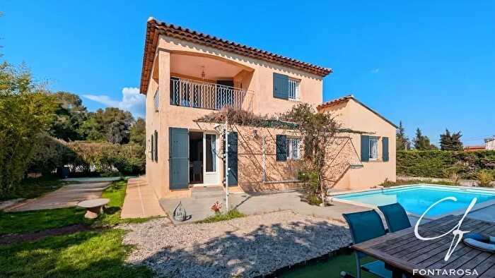 Maison à vendre - Saint-Raphaël, Valescure, Vaulongue - 5 pièces - 2 chambres