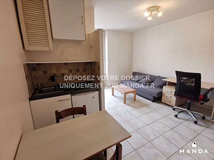 Appartement à louer - Grenoble, Berriat - 1 pièce