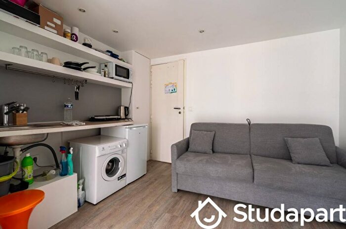 Appartement à louer - République-Saint Ambroise, Paris ème arrondissement - 1 pièce