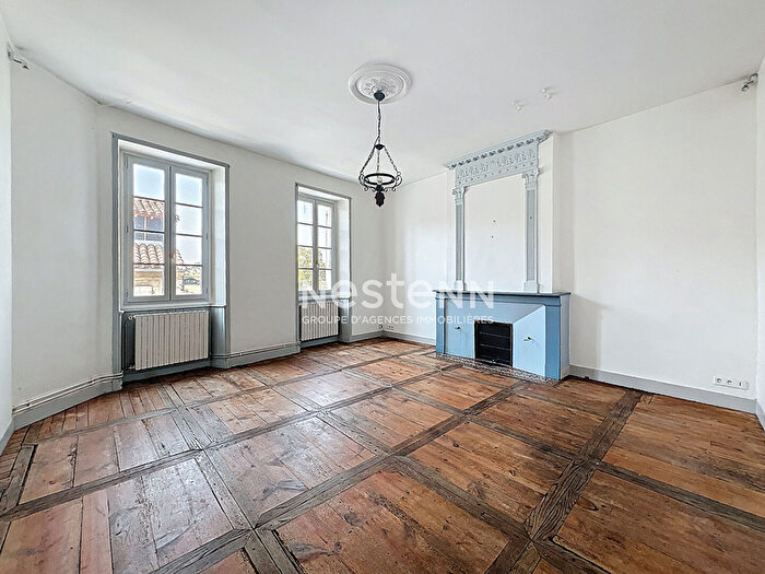 Appartement à louer - Auch, Faubourgs - 5 pièces - 4 chambres