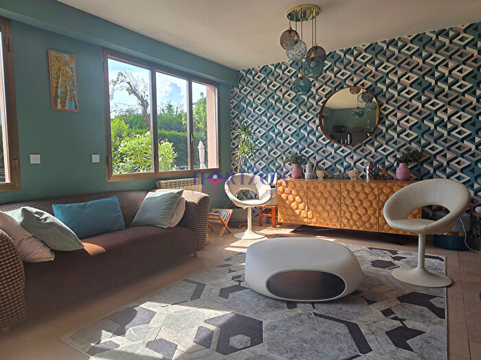 Maison 6 pièces à Fosses, à vendre