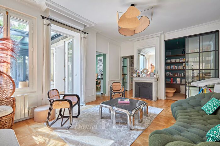 Appartement à vendre - Paris e , Auteuil-Nord, Jasmin, Mirabeau - 4 pièces - 3 chambres