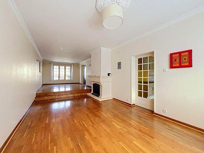 Maison 7 pièces à vendre à Montois-la-Montagne