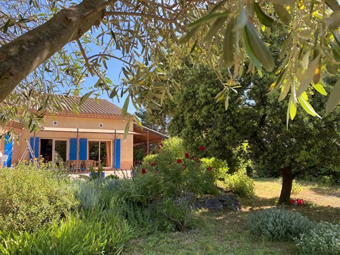 Maison à vendre - Ouveillan - 7 pièces - 5 chambres