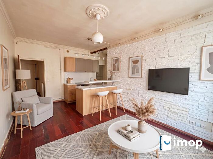 Saint-Denis, République, Gare : Appartement 2 pièces à vendre