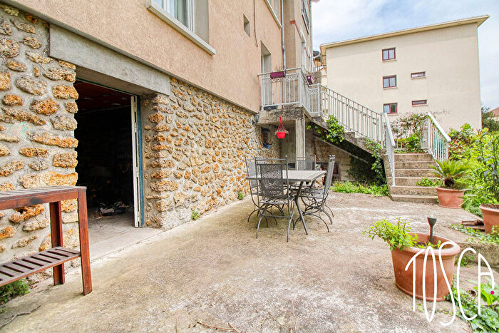 Maison à vendre - Thiais, Clury, Victor Hugo - 4 pièces - 2 chambres