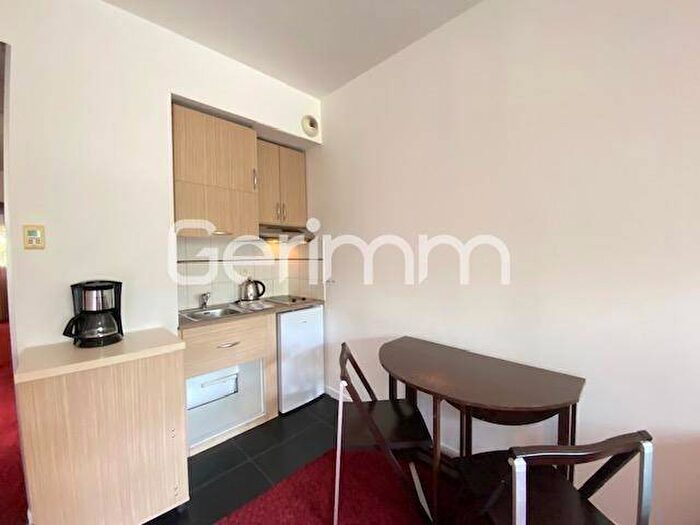 Appartement à louer - Allies-Clos dOr, Grenoble - 2 pièces - 1 chambre