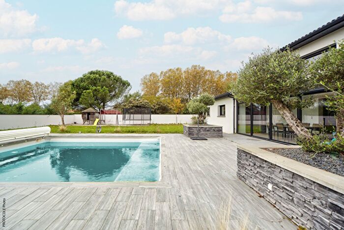 Maison 7 pièces à vendre à Noé