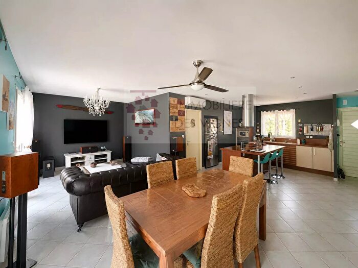 Maison 5 pièces à Martillac, à vendre