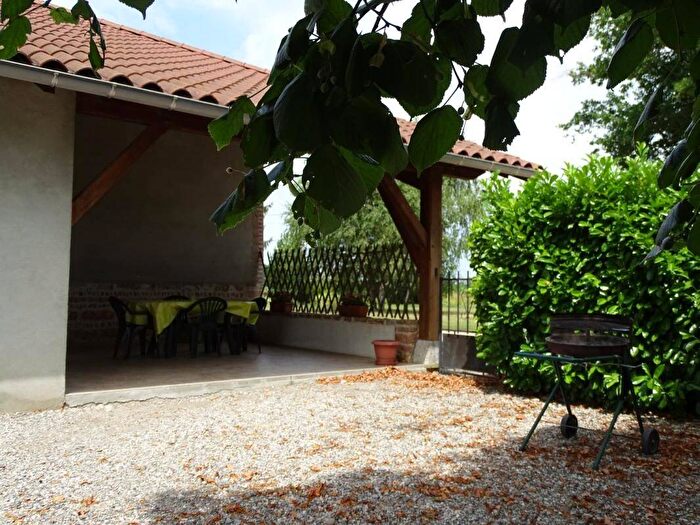 Maison 3 pièces à louer à Saint-Martin-le-Châtel