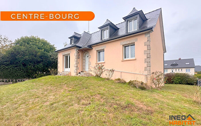 Maison à vendre - Bourg-des-Comptes - 7 pièces - 5 chambres