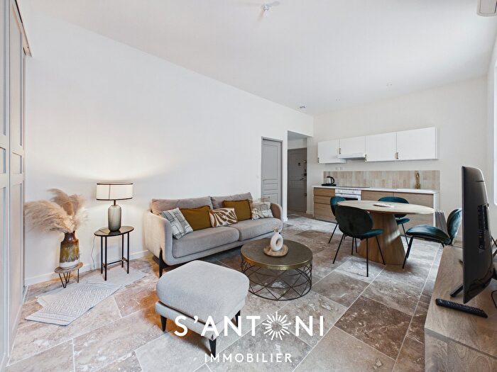 Appartement à vendre - Sète, Centre-ville - 2 pièces - 1 chambre