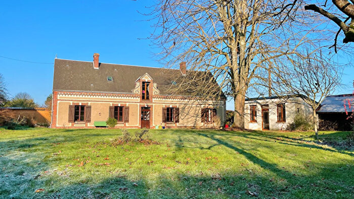Maison à vendre - Le Chesne - 9 pièces - 4 chambres