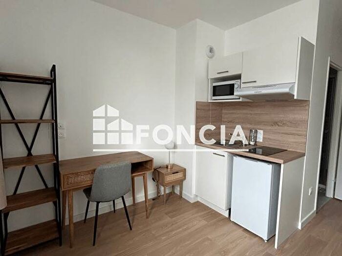 Appartement à louer - Fiacre-Chenault, Orléans - 1 pièce