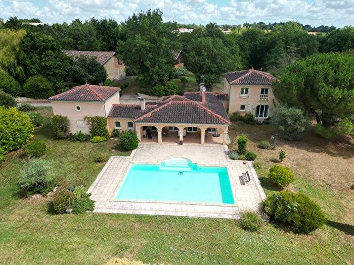 Maison à vendre - Gimont - 7 pièces - 6 chambres