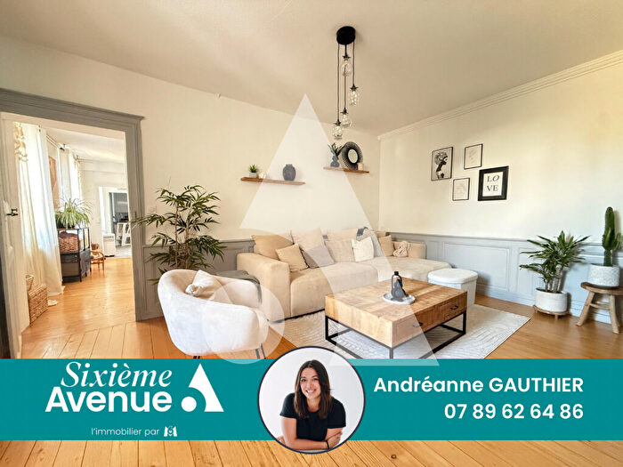 Lons-le-Saunier, Centre-ville - Appartement 3 pièces à vendre