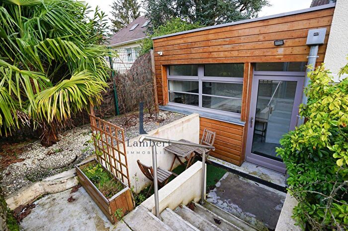 Appartement à louer - Le Vieux Verneuil, Verneuil-sur-Seine - 1 pièce - 1 chambre