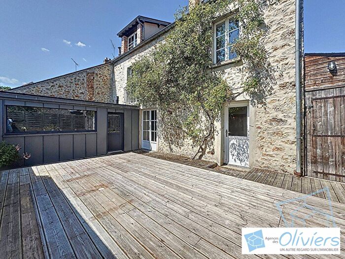 Maison à louer - Dampierre-en-Yvelines - 6 pièces - 4 chambres