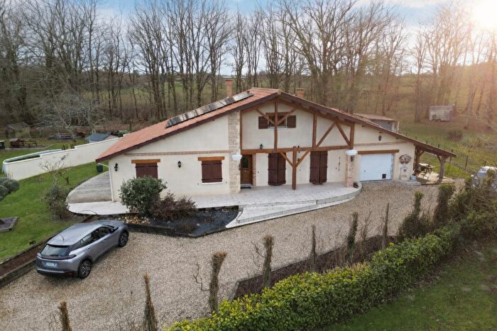 Maison à vendre - Marsas - 8 pièces - 5 chambres