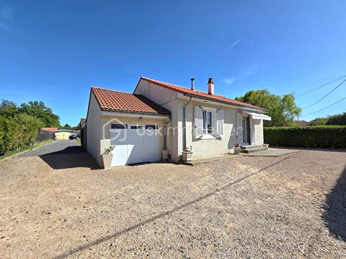 Maison 4 pièces à Randan, à vendre
