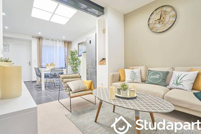 Appartement à louer - Hellemmes-Centre, Lille - 1 pièce - 1 chambre