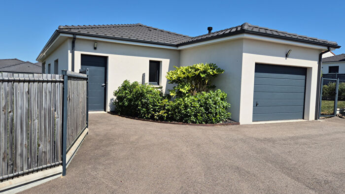 Maison à vendre - Condat-sur-Vienne - 5 pièces - 3 chambres