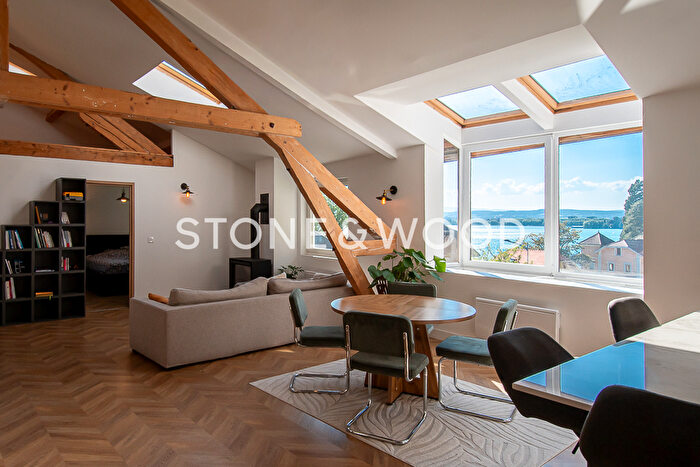 Appartement 4 pièces à vendre à Veyrier-du-Lac