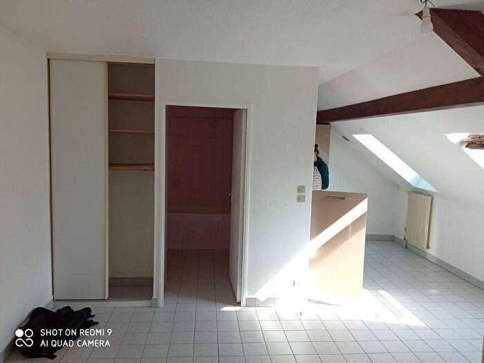 Appartement 1 pièce à Beulet-Ile de France, Annemasse, à louer