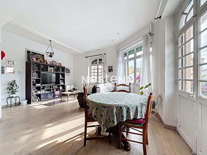 Appartement à vendre - Vallauris, Golfe Juan, Vieux Port - 3 pièces - 2 chambres