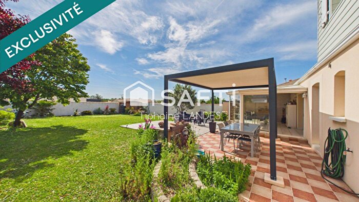 Salles-sur-Mer - Maison 6 pièces à vendre